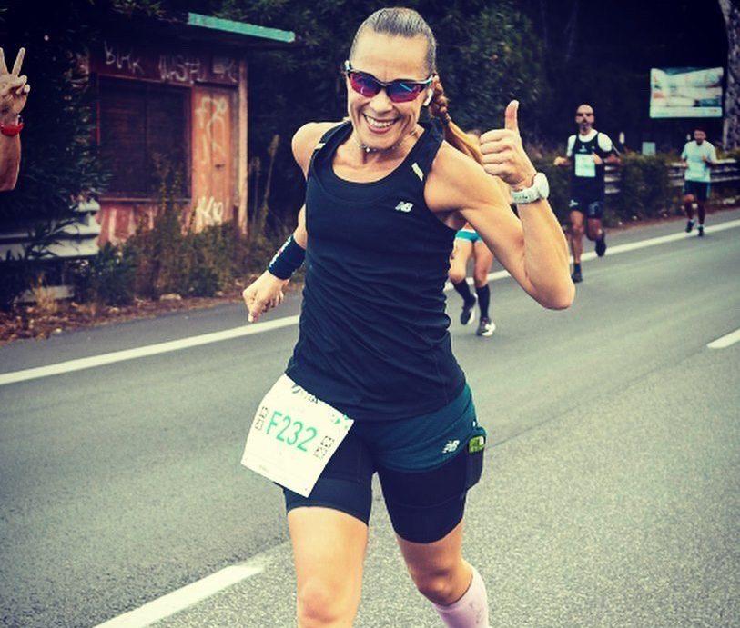 LISA MAGNAGO 15 ANNI DI CORSA INTORNO AL MONDO - Club Super Marathon Italia