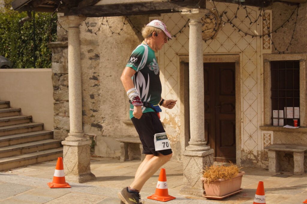 ANDREW COVENEY CELEBRA 400 MARATONE ALLA SUA 3^ ORTA 10 IN 10, E ...