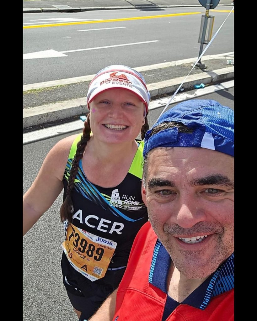 700 PER CHARLIE PHOENIX HARWOOD - Club Super Marathon Italia