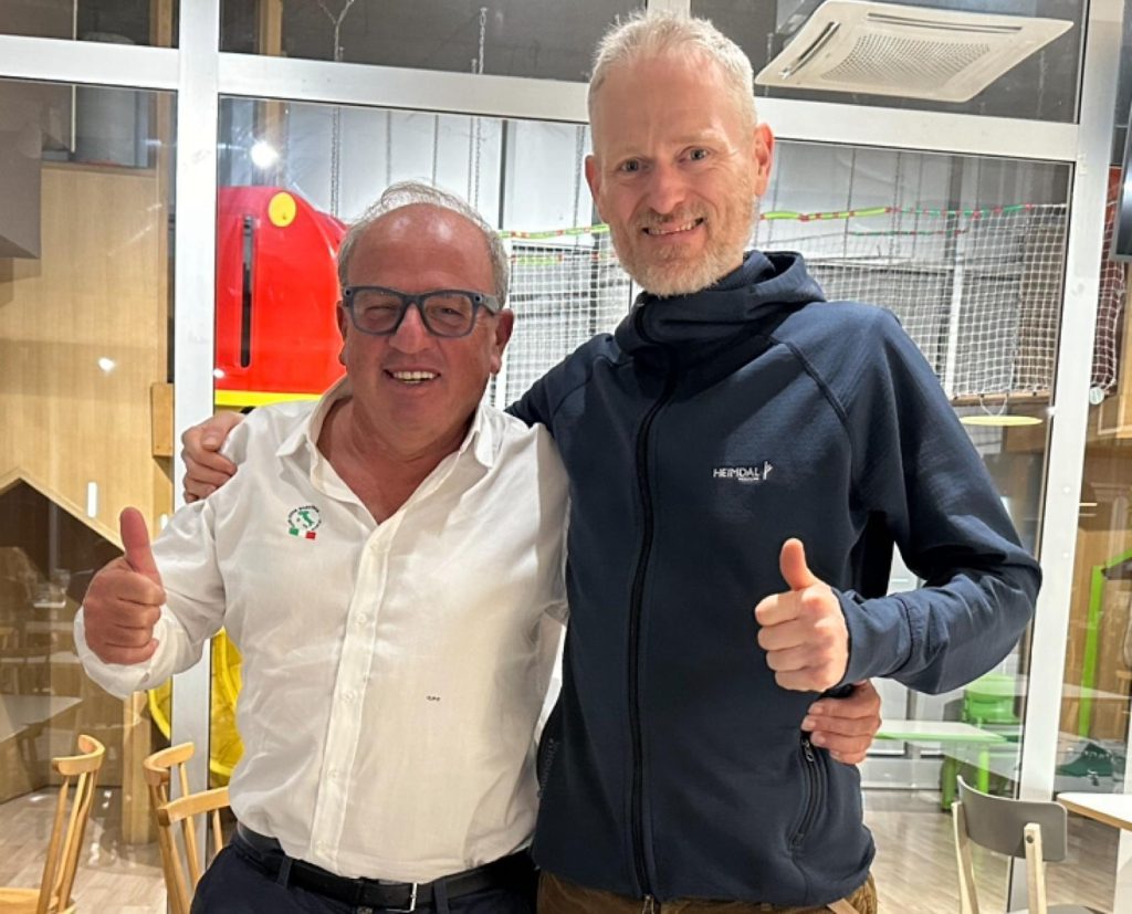 OLTRE LA TRAGEDIA: SIMEN HOLVIK NORVEGIA - Club Super Marathon Italia